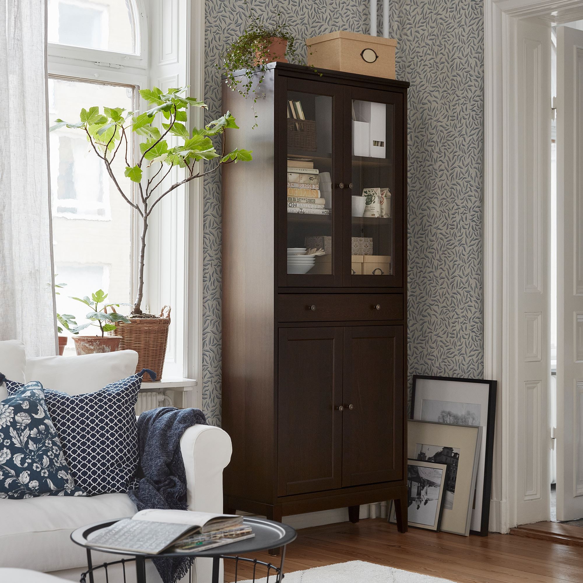 IDANAS koyu kahve 81x39x211 cm vitrin | IKEA