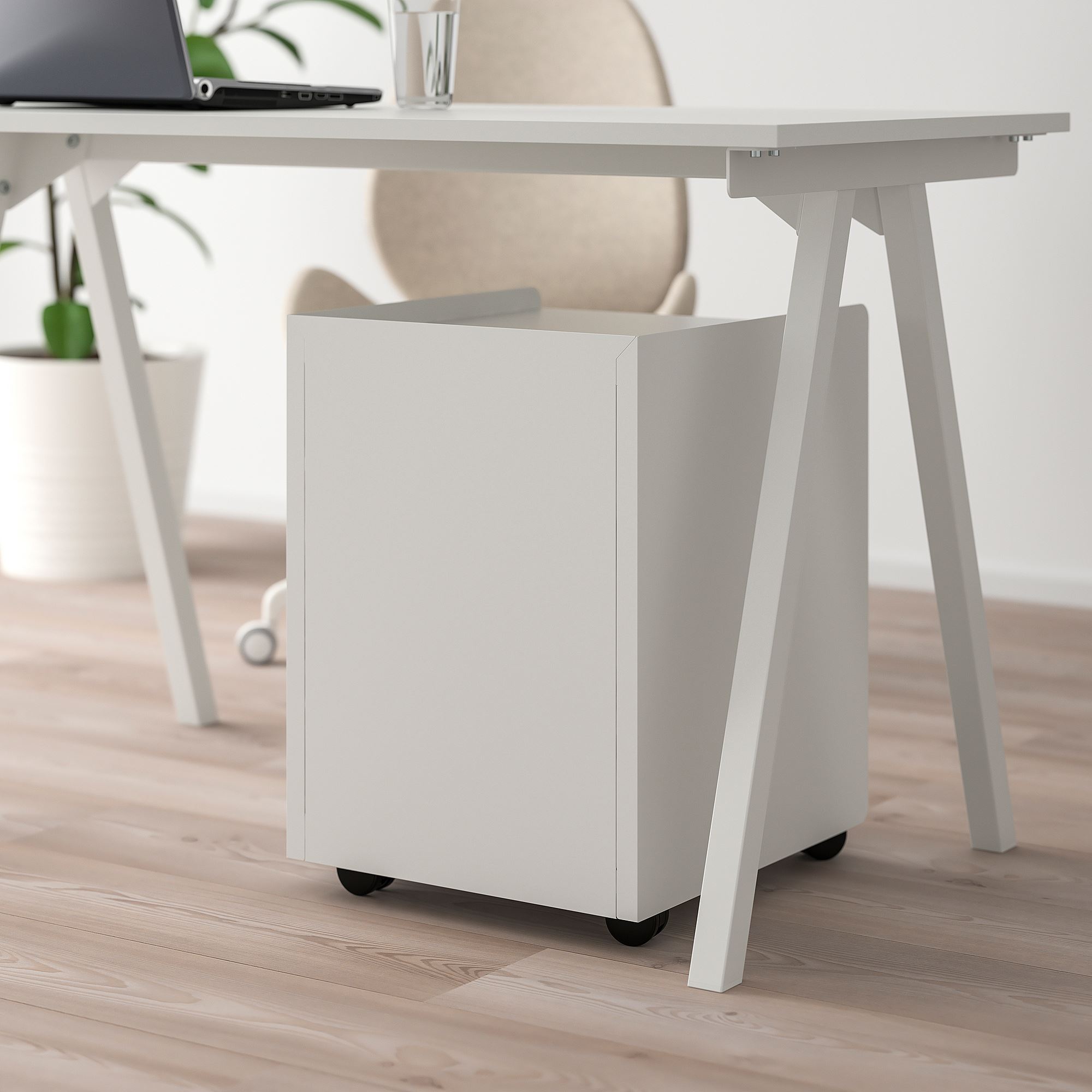 TROTTEN beyaz 40x56 cm keson | IKEA