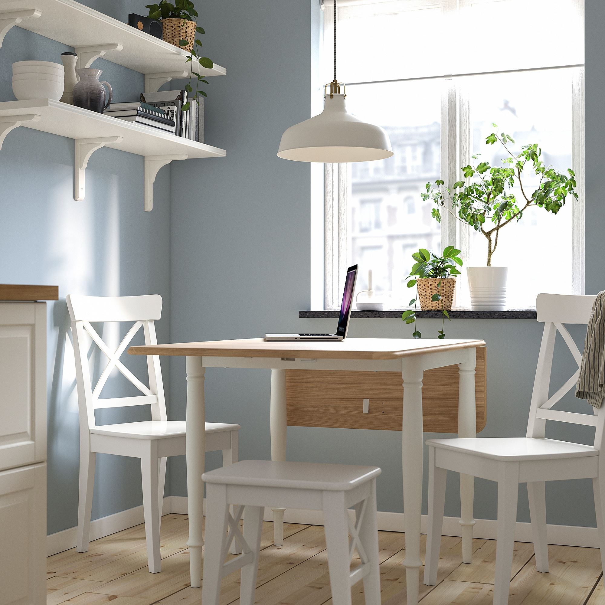 DANDERYD beyaz-meşe kaplama 2-4 kişilik katlanır mutfak masası | IKEA