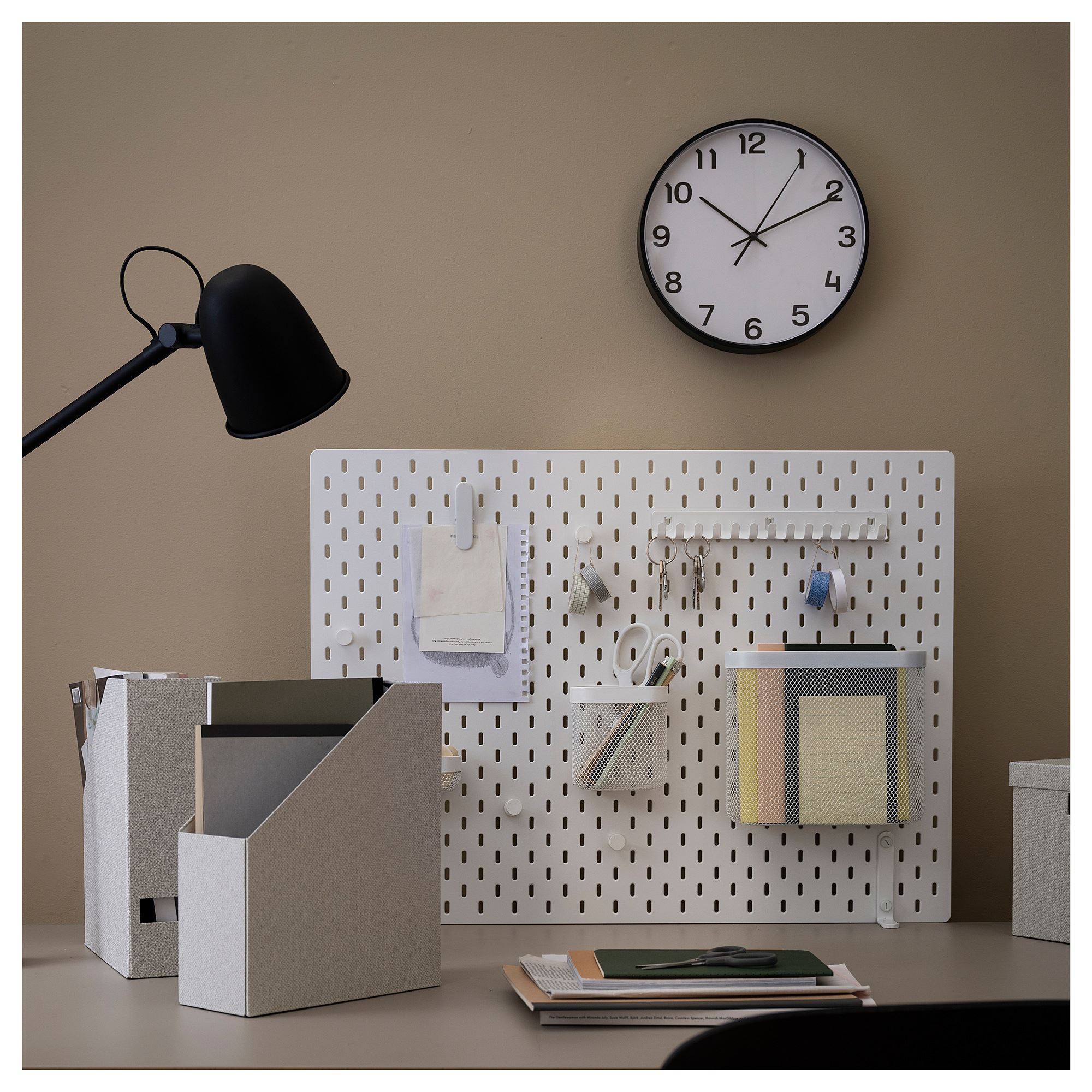PLUTTIS black 28 cm wall clock | IKEA